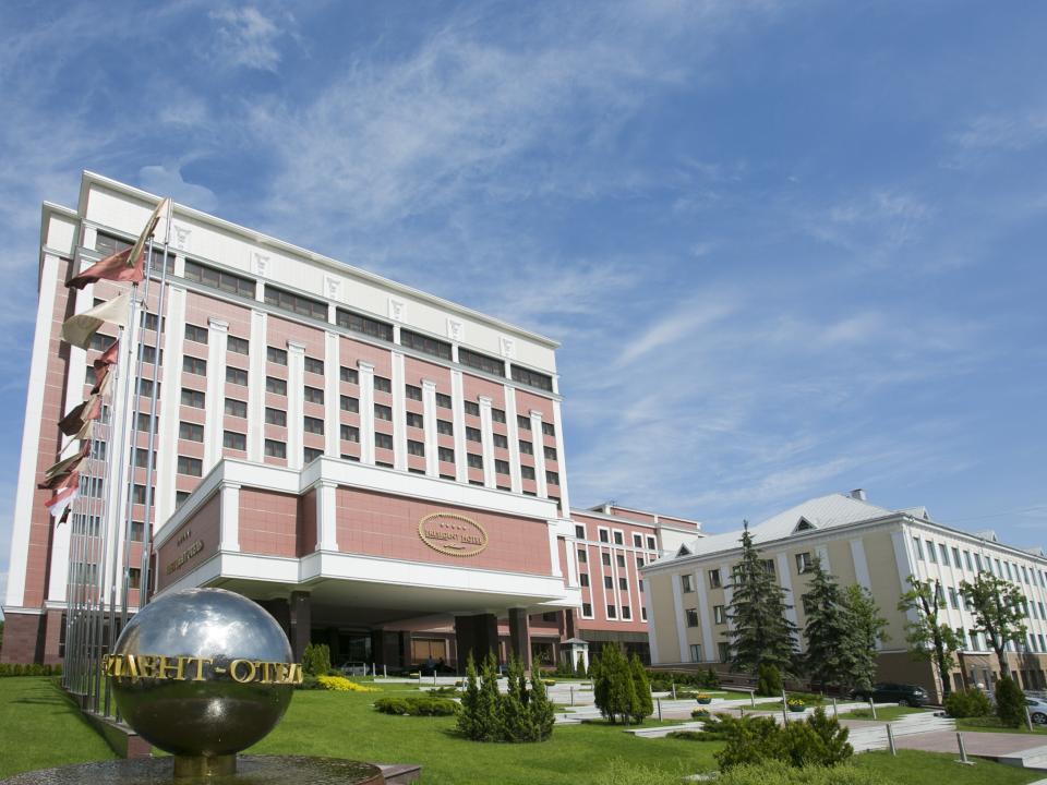 Забронировать гостиницу или отель в Минске по низкой цене. Выберите ...